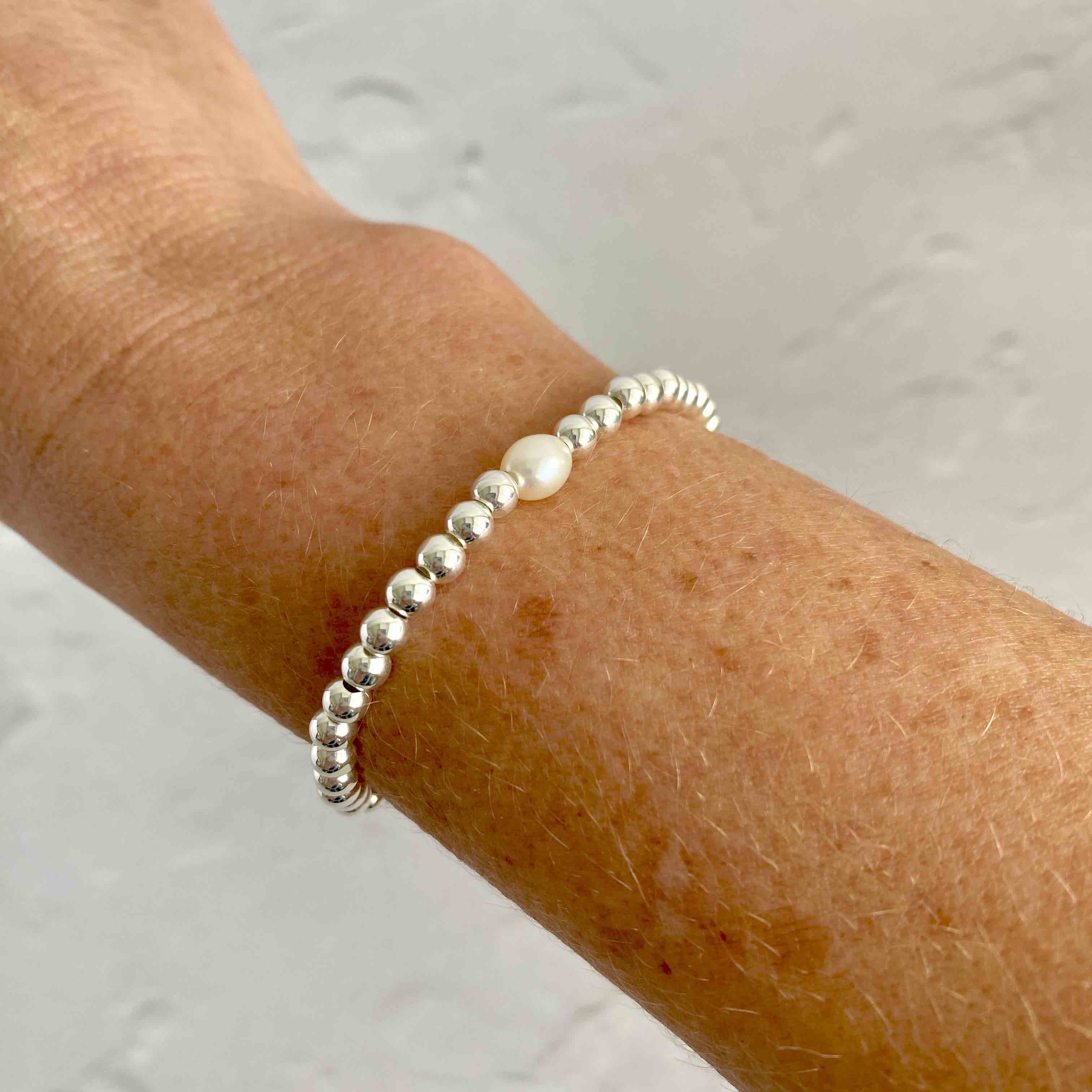 Silver Pearl Bead Bracelet